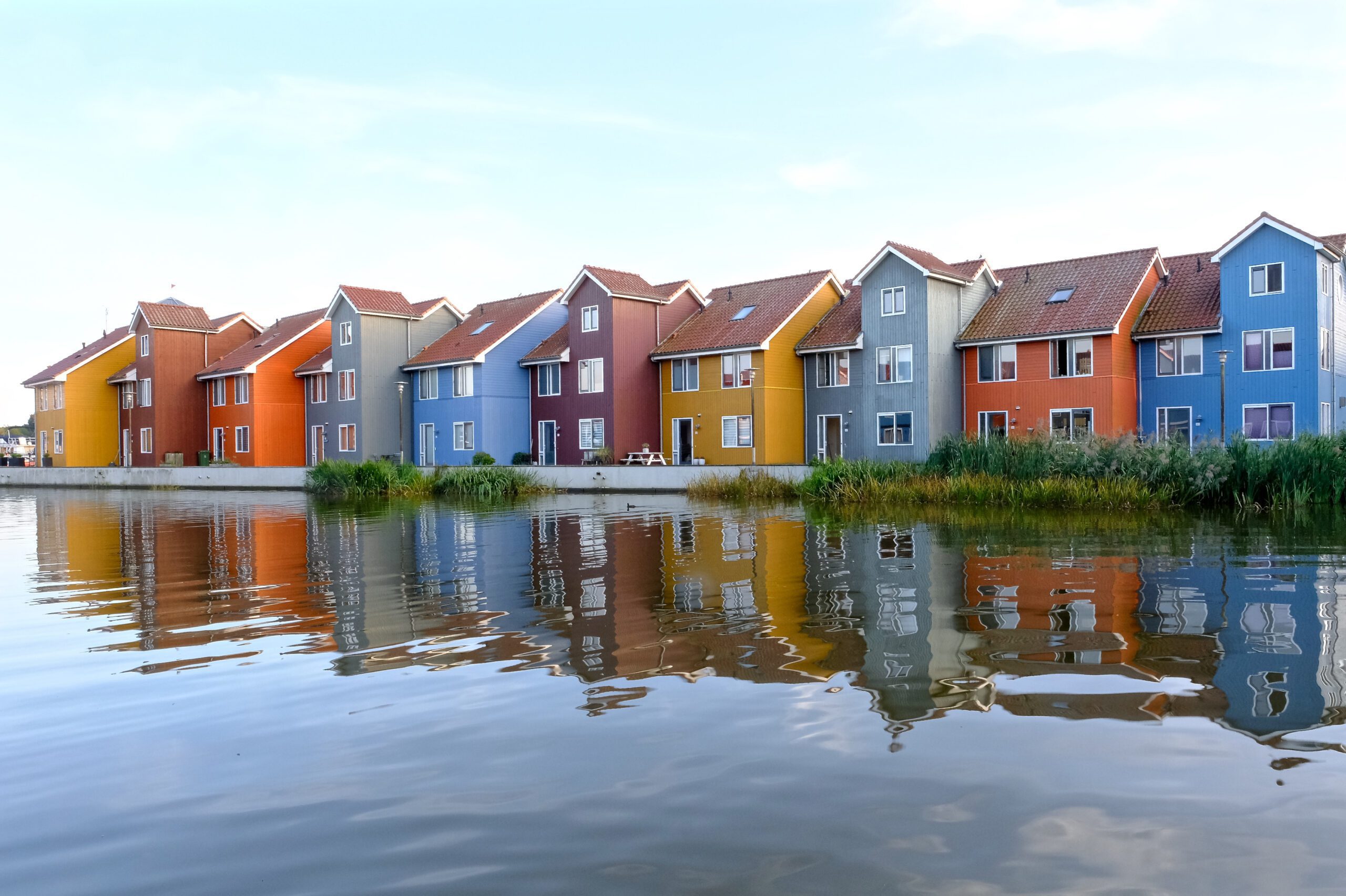 Ansichtkaart Gekleurde huisjes - Mooigrunneninbeeld - Mooigrunneninbeeld